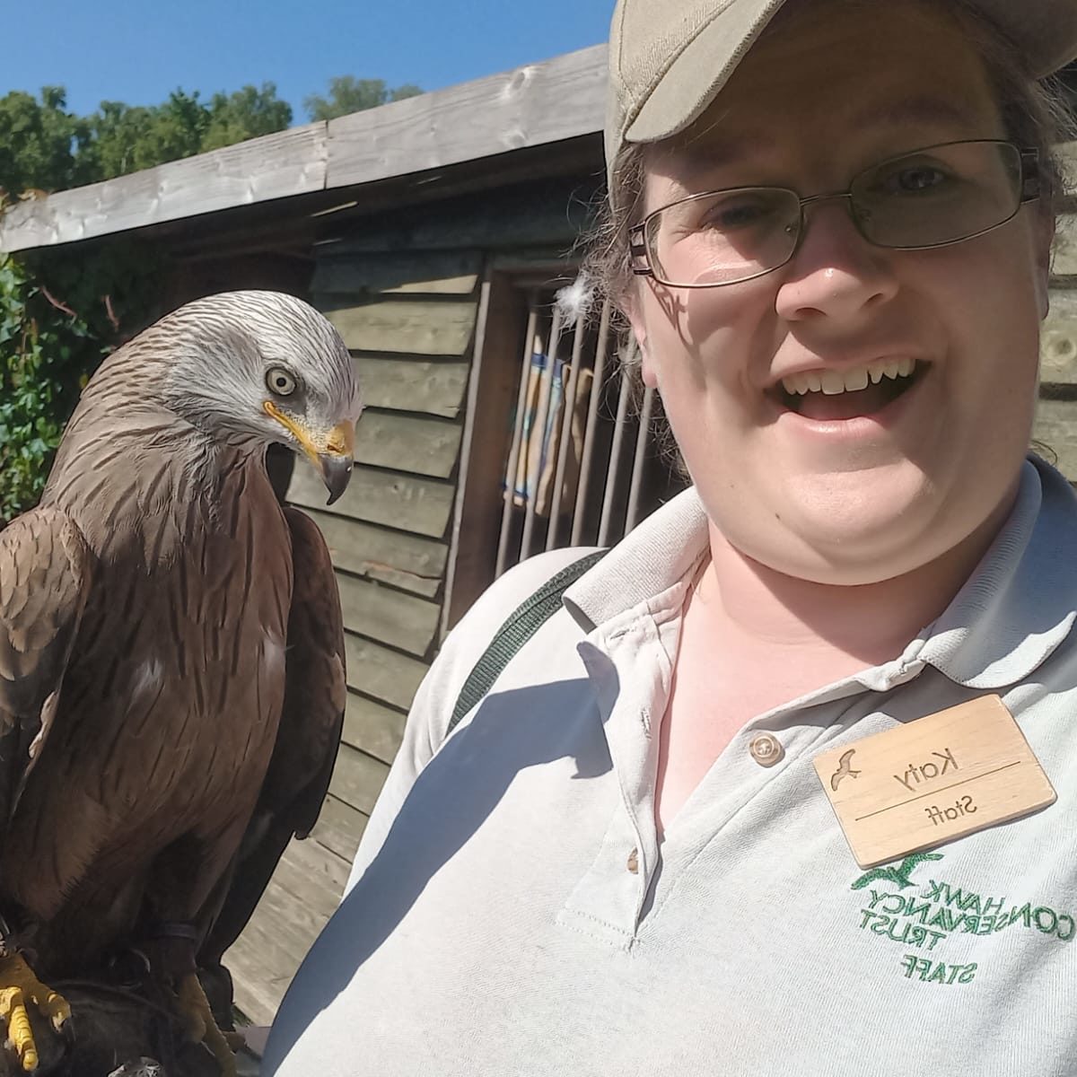 Keeping cool with Katy - Hawk Conservancy Trust - Hawk Conservancy Trust